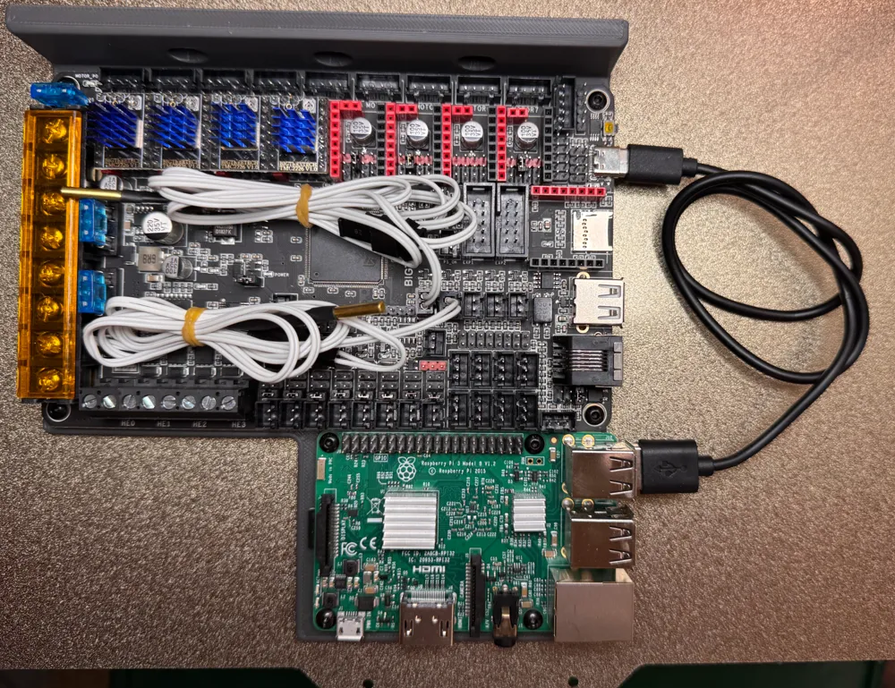 Voron Switchwire Raspberry Pi + BTT Octopus Mount by Lex J. MakerWorld ...