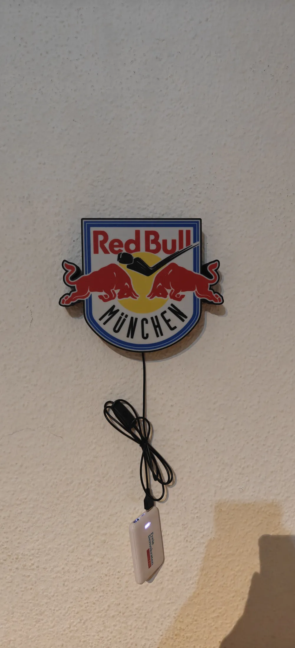 EHC Red Bull München Light box - Free 3D Print Model - MakerWorld
