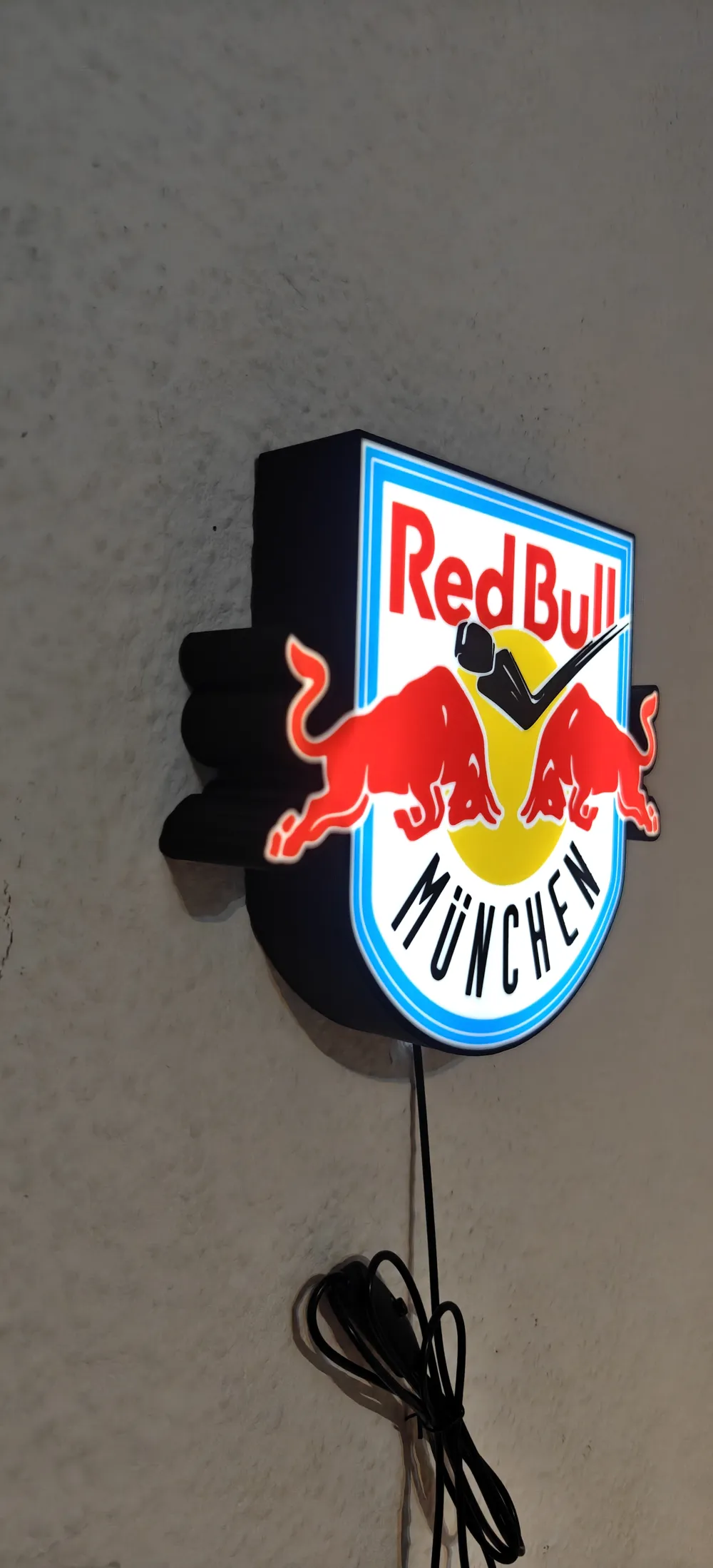 EHC Red Bull München Light box - Free 3D Print Model - MakerWorld