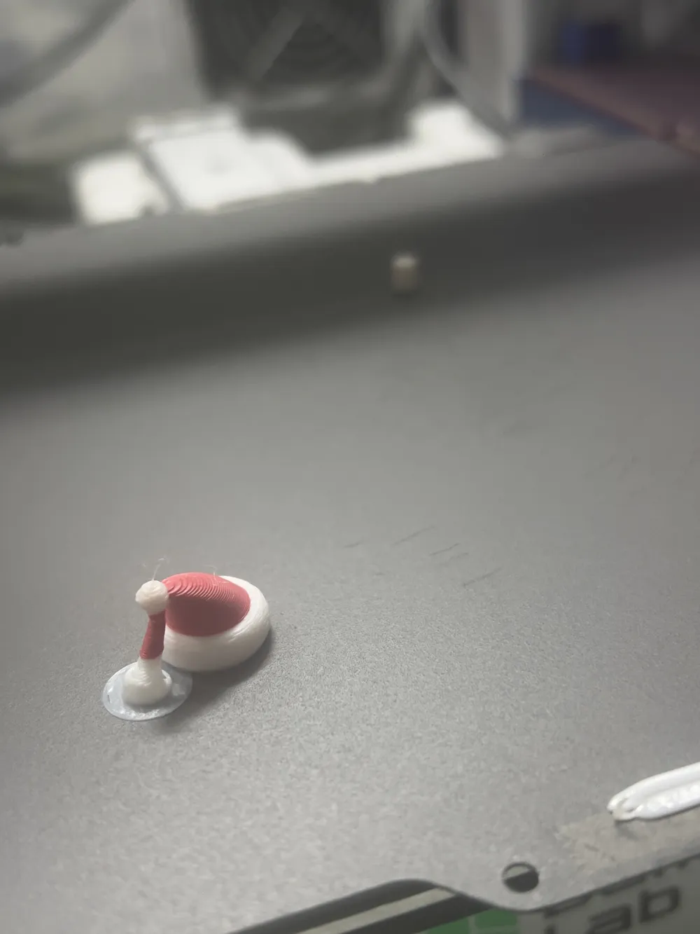Monitor Buddy - Snowman - Free 3D Print Model - MakerWorld