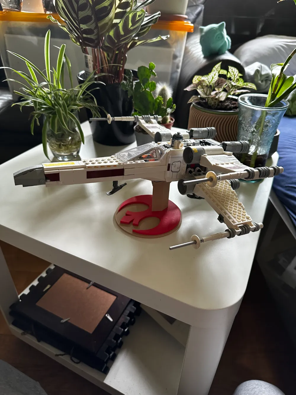 Star Wars Bricks Display Stand - Rebels Sign Remixed by Bloodberryjuice ...