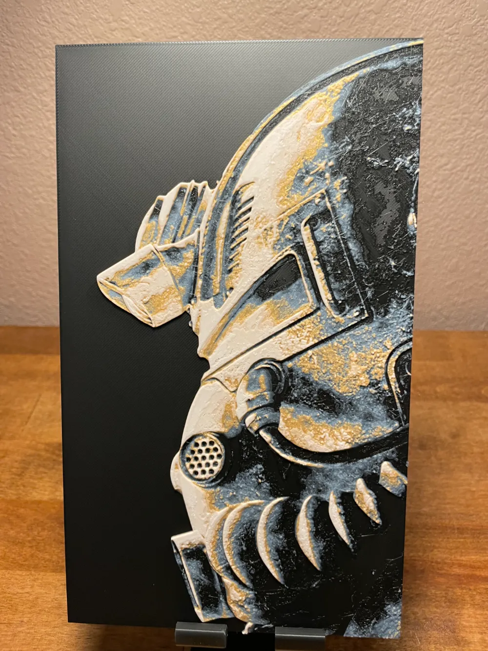 Hueforge - Fallout - T-51 Side View by Cloudy Nostalgia - MakerWorld