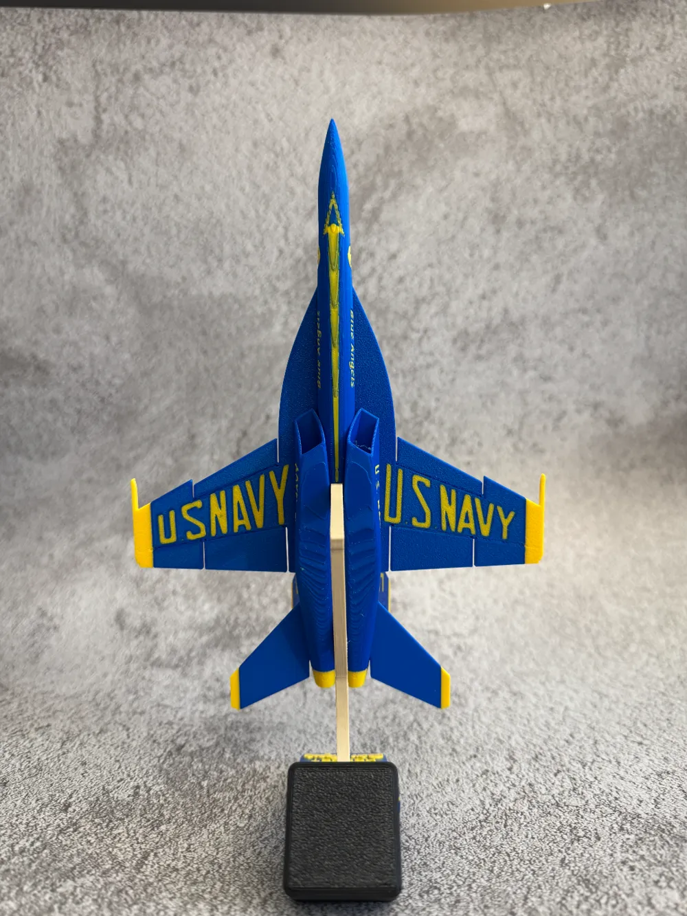 Vertical Jet Stand by Richard Sikorski MakerWorld: Download Free 3D Models