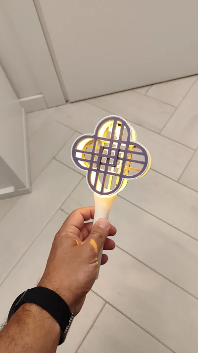 Huntr/x Light Stick – Glow Up Edition - Free 3D Print Model - MakerWorld