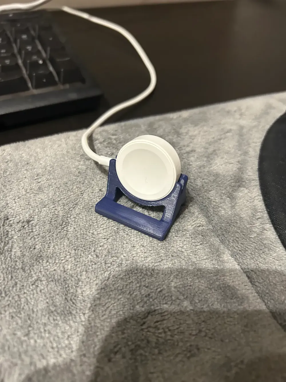 Apple Watch Charging Tiny Stand - Free 3D Print Model - MakerWorld