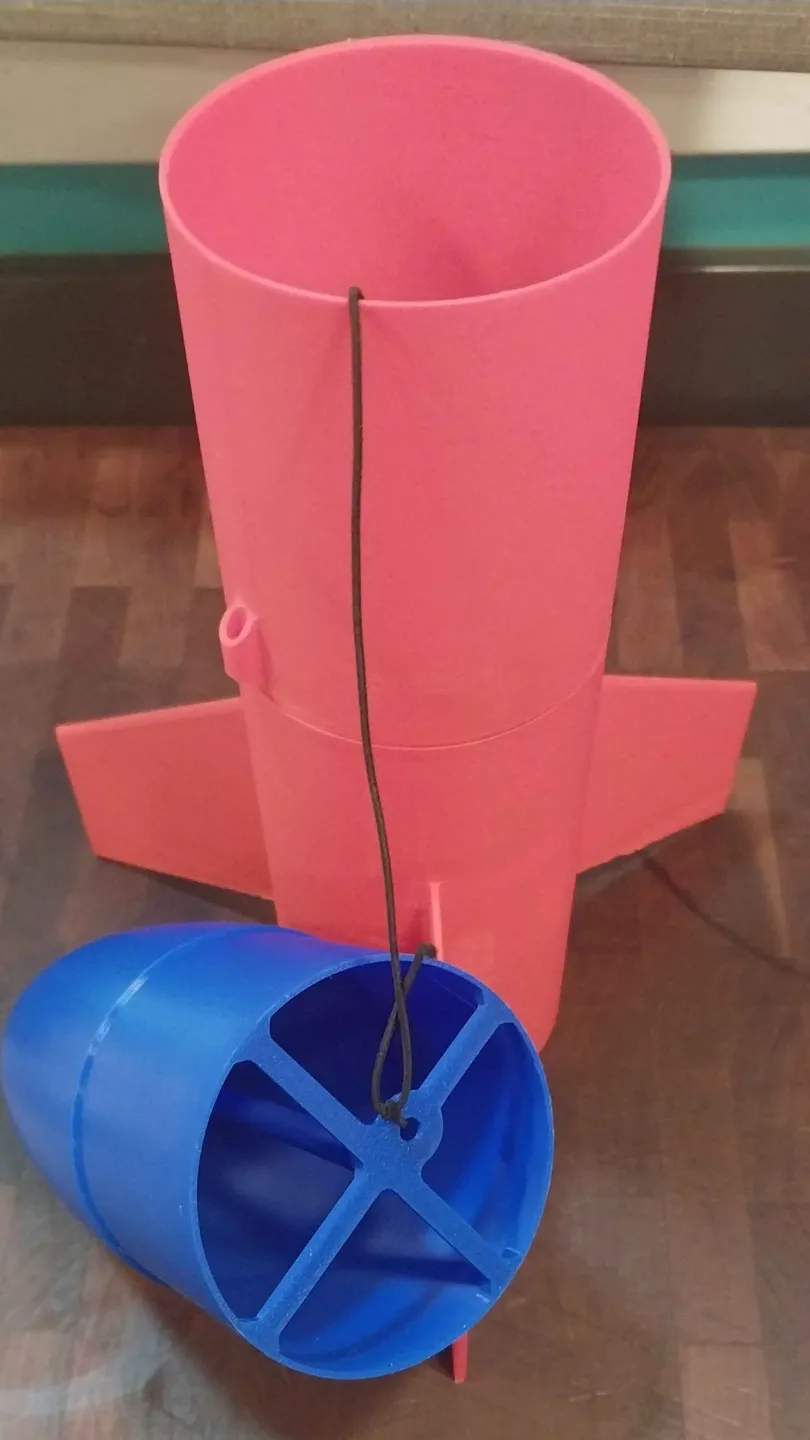 Fat Bob - 2.6" diameter classic model rocket. by skyrippersystems ...