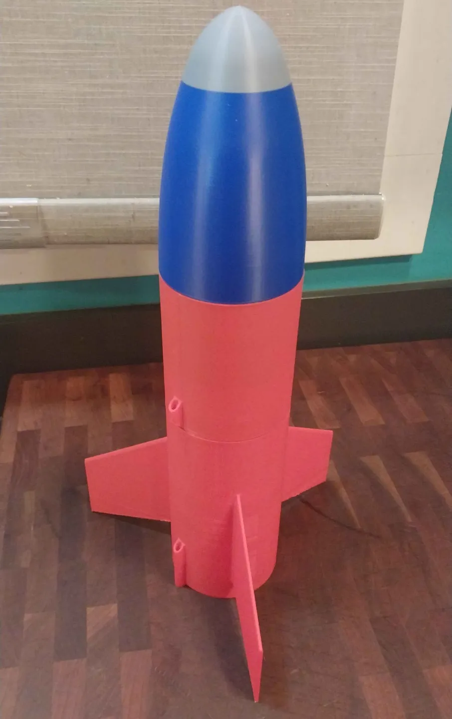 Fat Bob - 2.6" diameter classic model rocket. by skyrippersystems MakerWorld: Download Free 3D ...