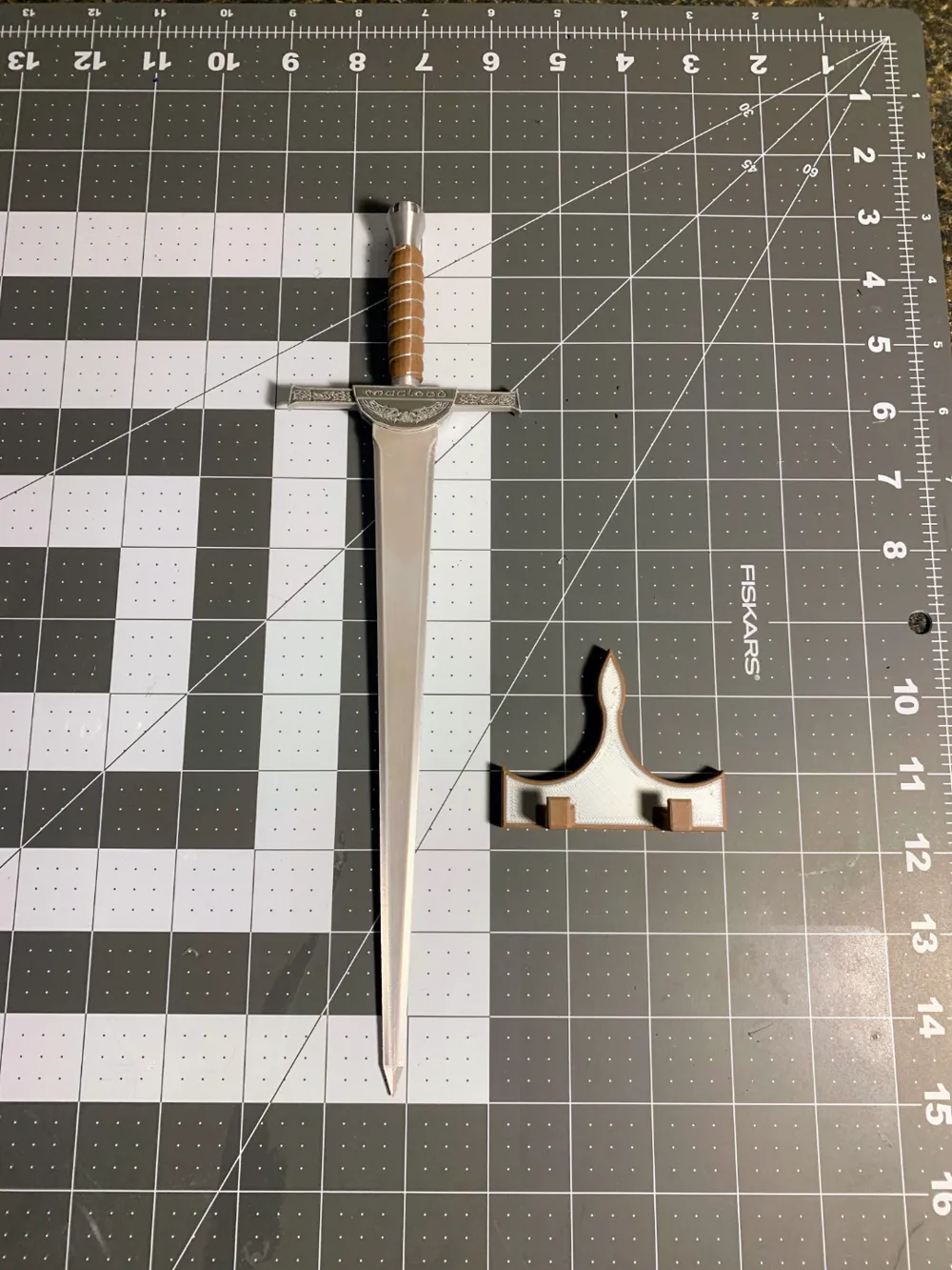 Highlander MacLeod Broadsword 12" by Man of Mystery Intl. - MakerWorld