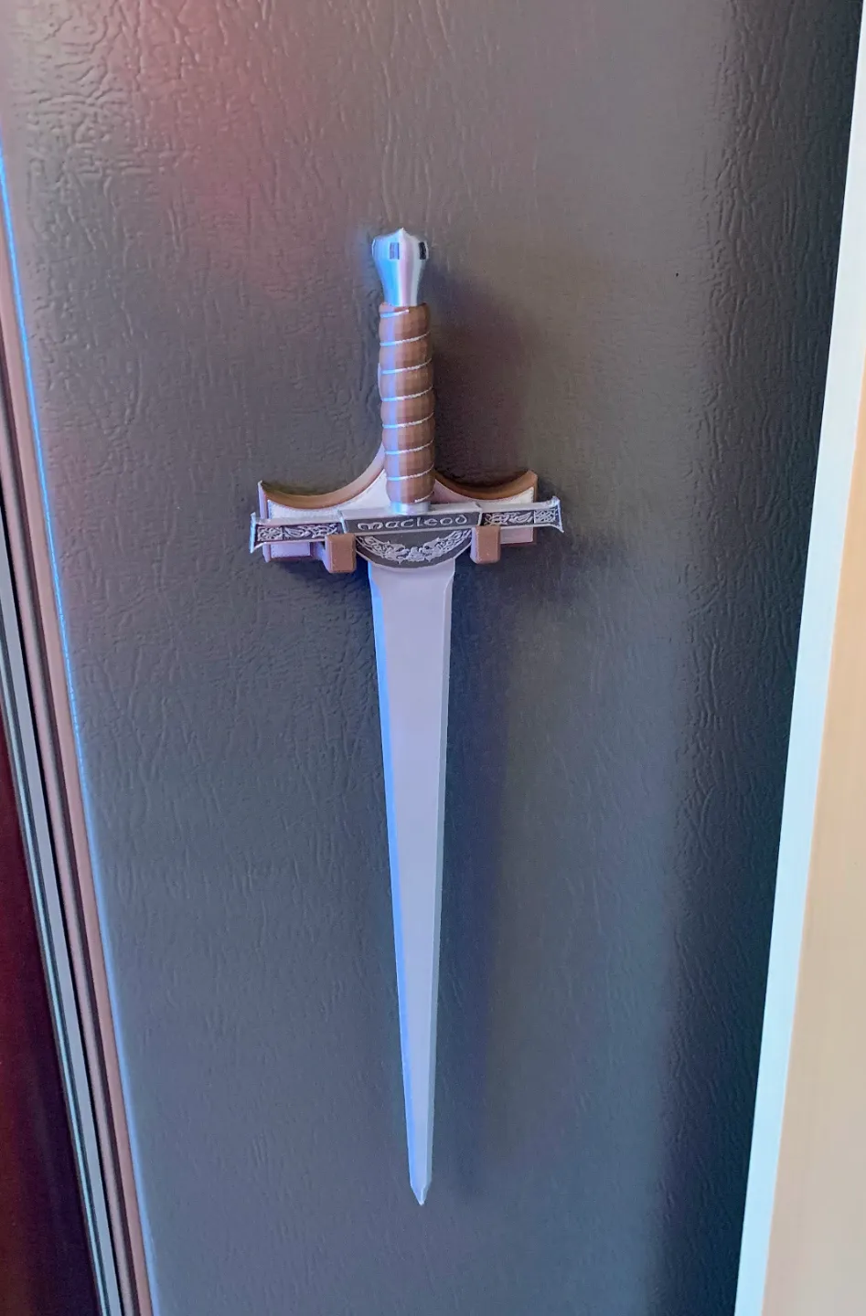 Highlander MacLeod Broadsword 12" by Man of Mystery Intl. - MakerWorld