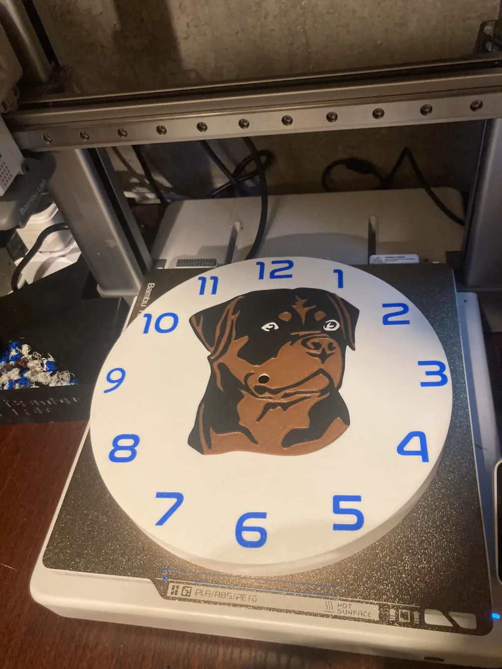 Clock Dog Rottweiler by Auzos Design MakerWorld: Download Free 3D Models