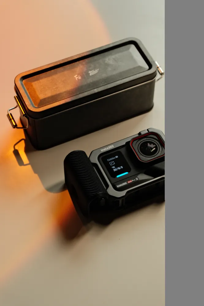 Insta360 Ace Pro2 Wireless Grip by Marco Law MakerWorld: Download Free ...