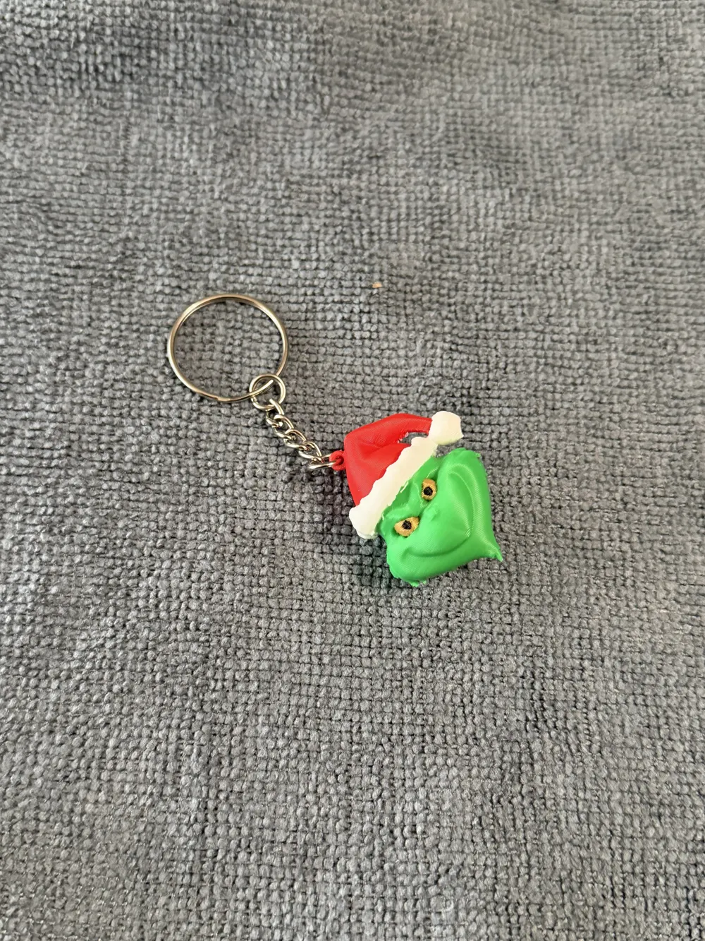 The Double Sided Grinch Head Christmas Keychain - Free 3D Print Model ...