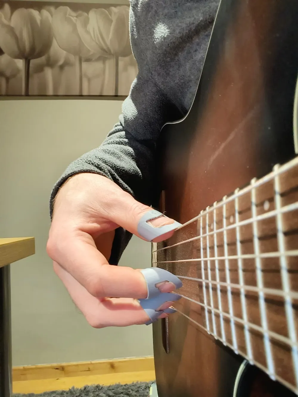 Classical guitar finger picks - Free 3D Print Model - MakerWorld