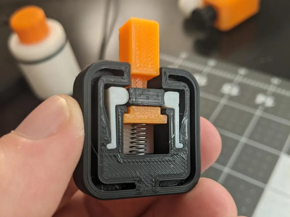 Mechanical Switch Fidget Click by kriswillcode - MakerWorld