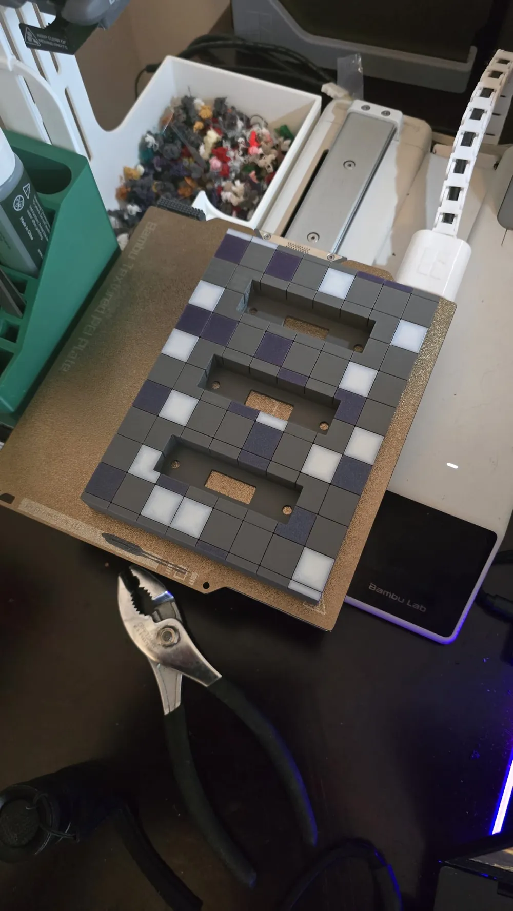Triple lever wall switch - Minecraft - Free 3D Print Model - MakerWorld