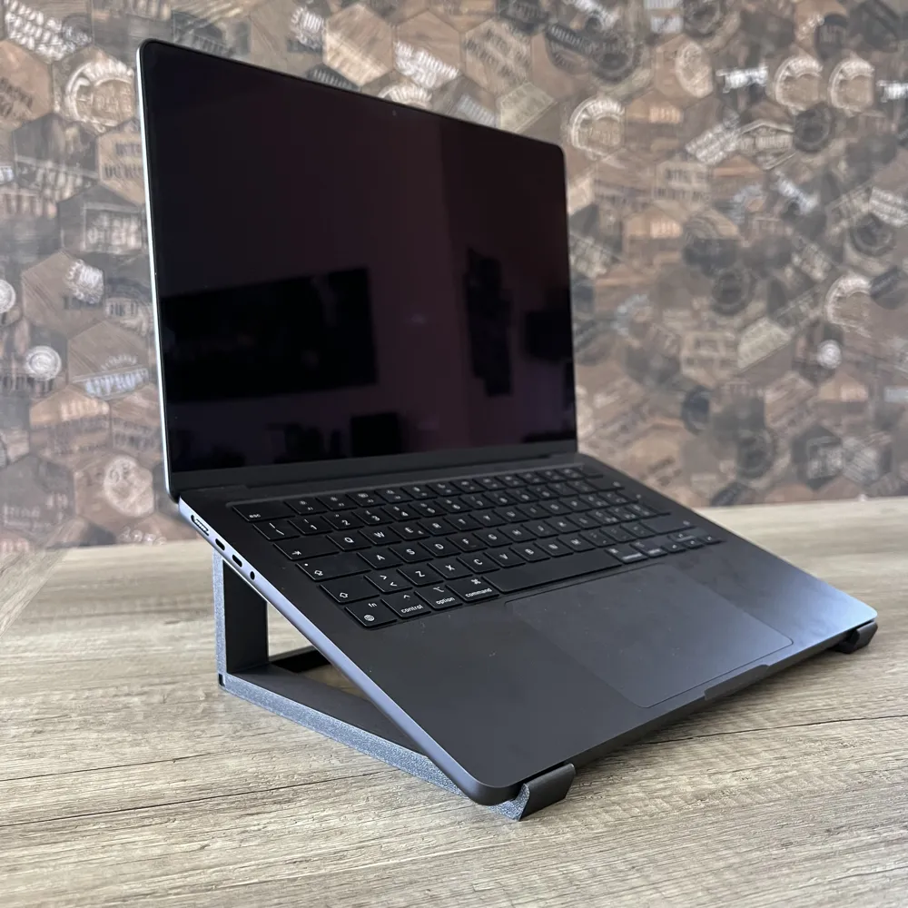 Laptop Stand, Macbook Riser, Notebook PC Riser by Desk_3D MakerWorld ...