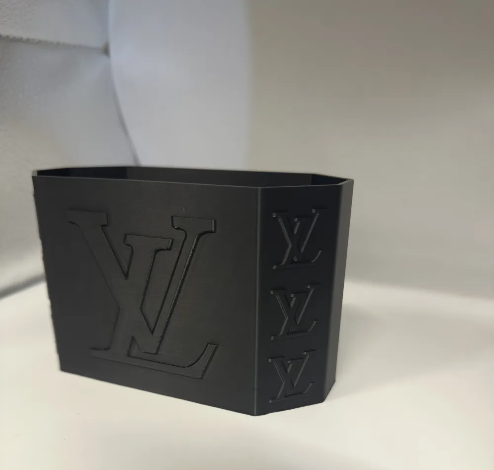 Louis Vuitton LV da jerryrr91 MakerWorld: Scarica Modelli 3D Gratuiti