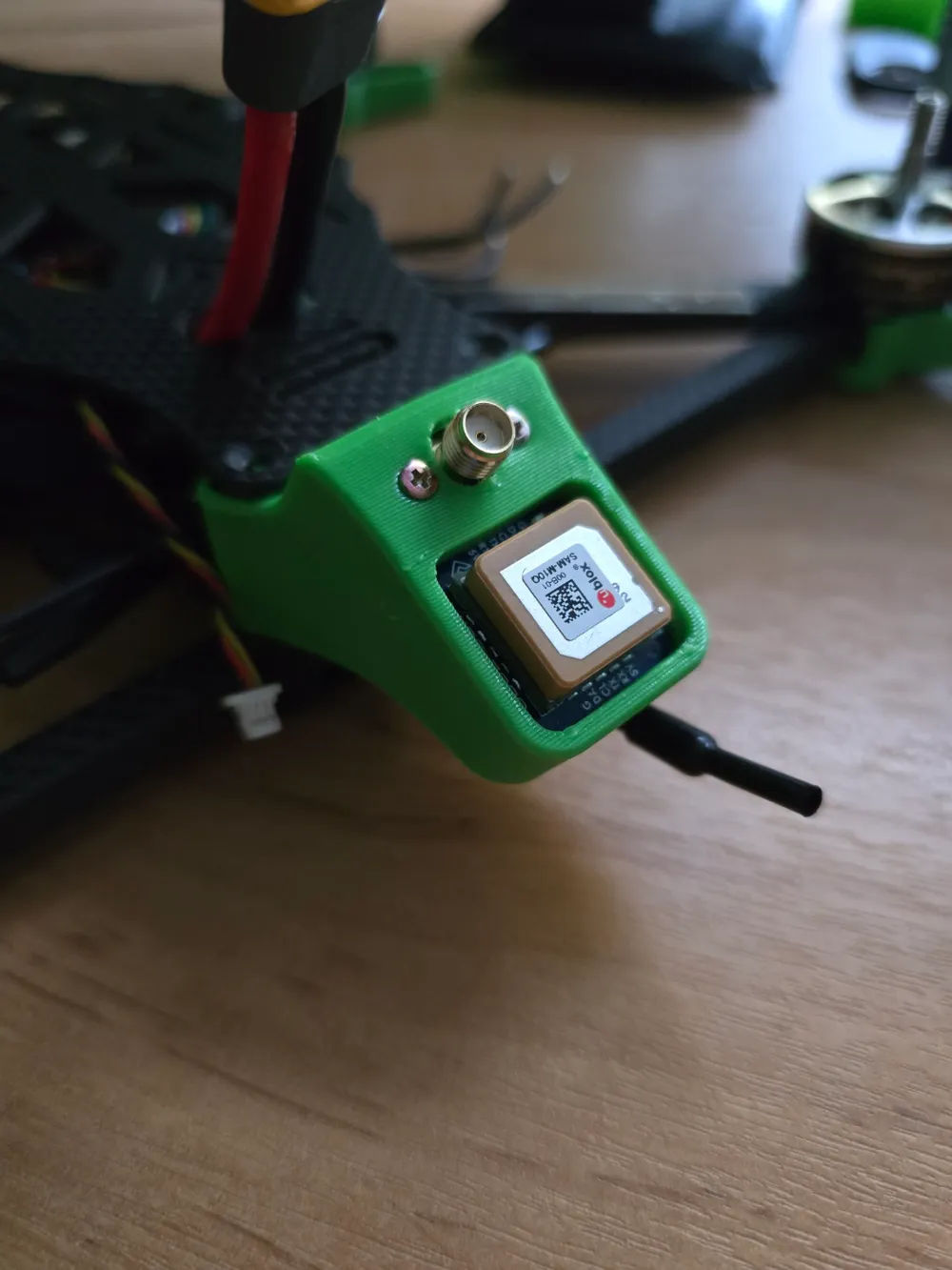 AOS frame GPS M10Q mount + SMA VTX by MrColor - MakerWorld