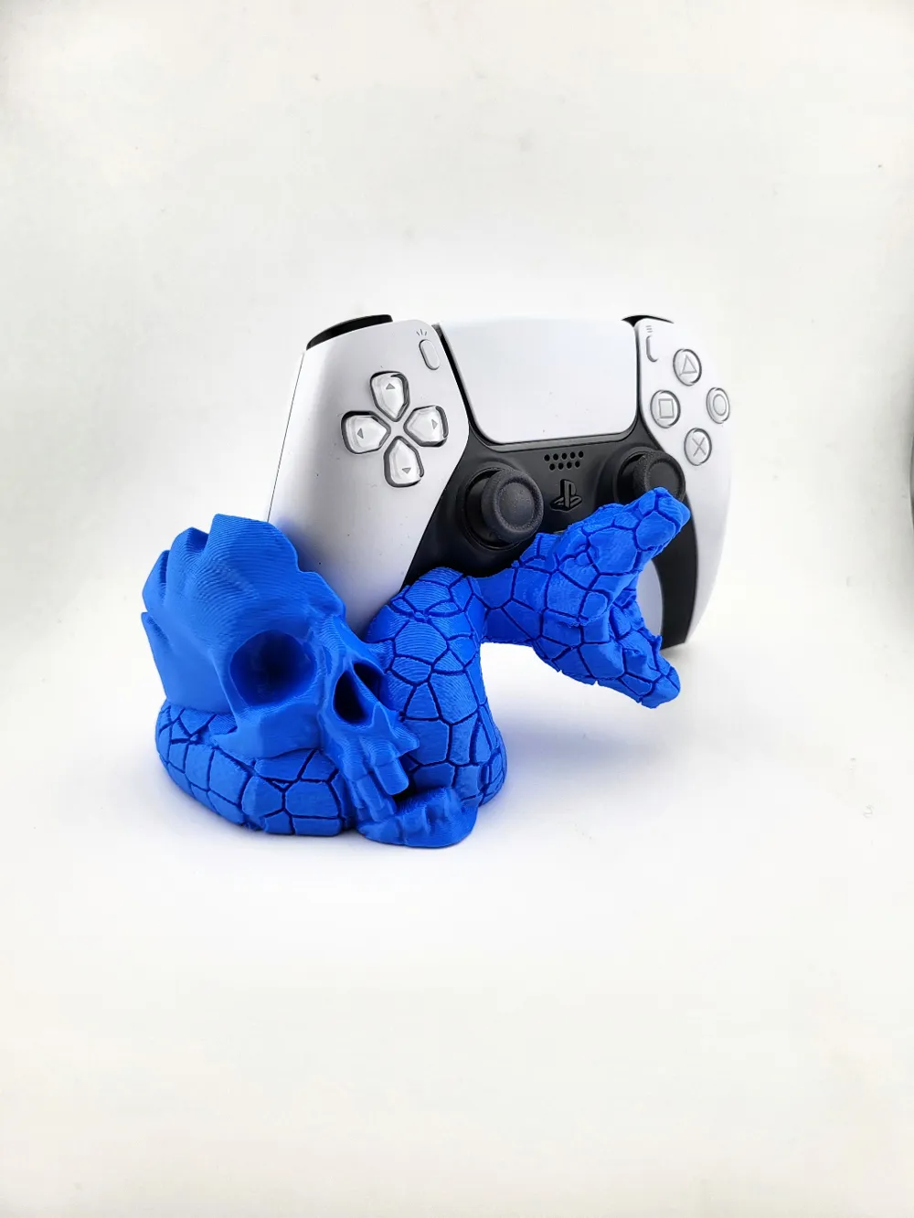 stand controller ps5 snake and skull by Mad power MakerWorld: Download ...