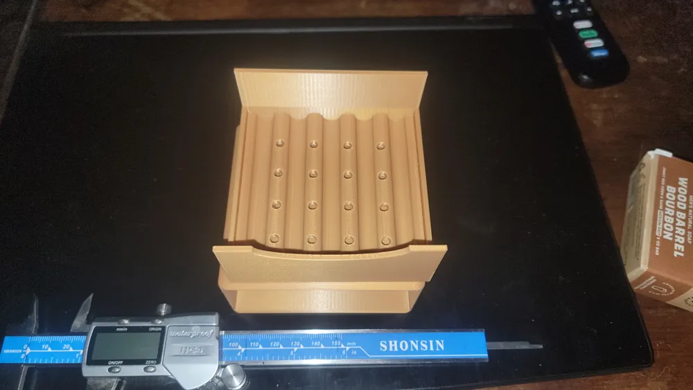 Dr. Squatch travel case by dvlopez2010 - MakerWorld