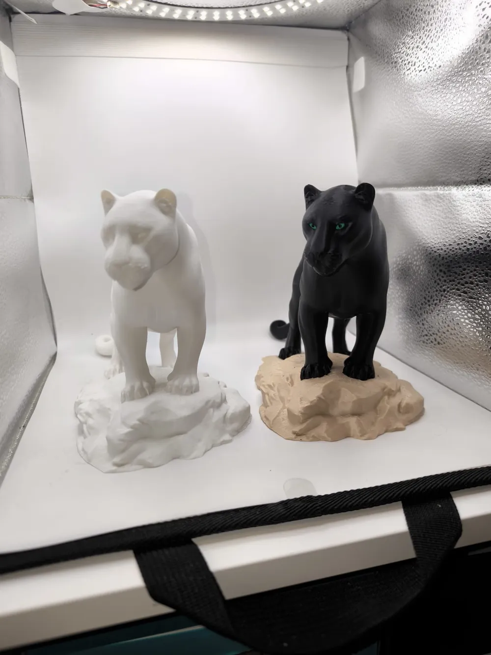 Black Panther Statue Decoration - Free 3D Print Model - MakerWorld