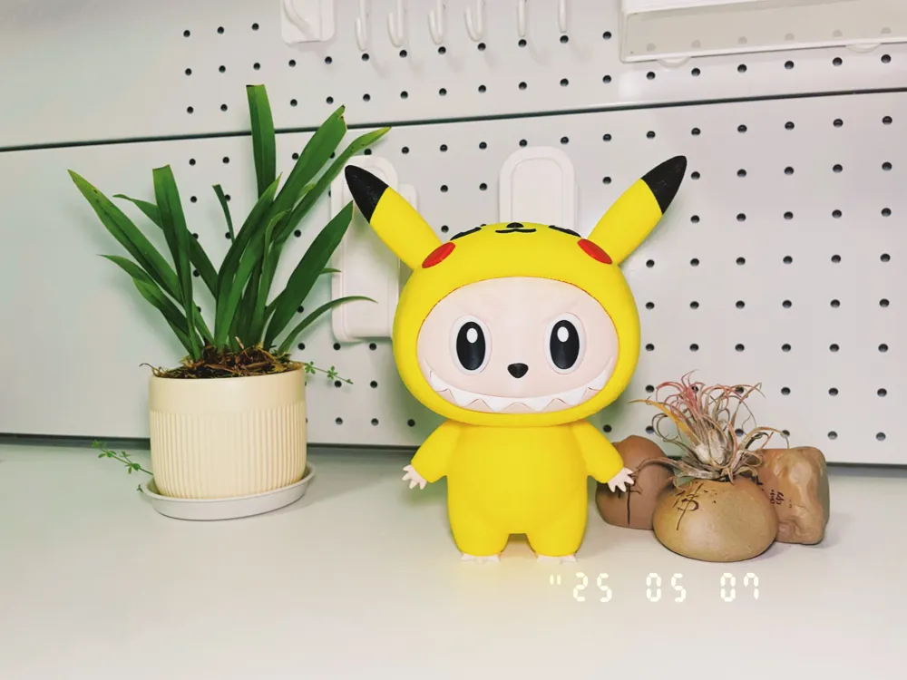 Pikachu + Labubu, the first Labubu in Pokémon (NO AMS) by 手残的Leo ...
