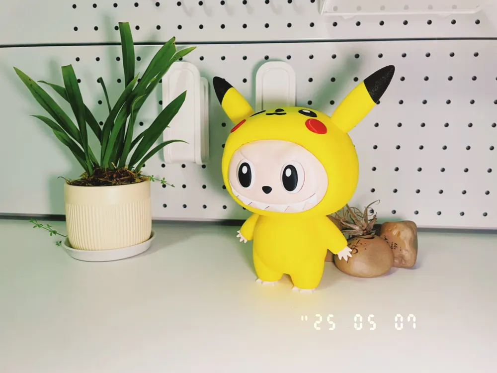 Pikachu + Labubu, the first Labubu in Pokémon (NO AMS) by 手残的Leo ...