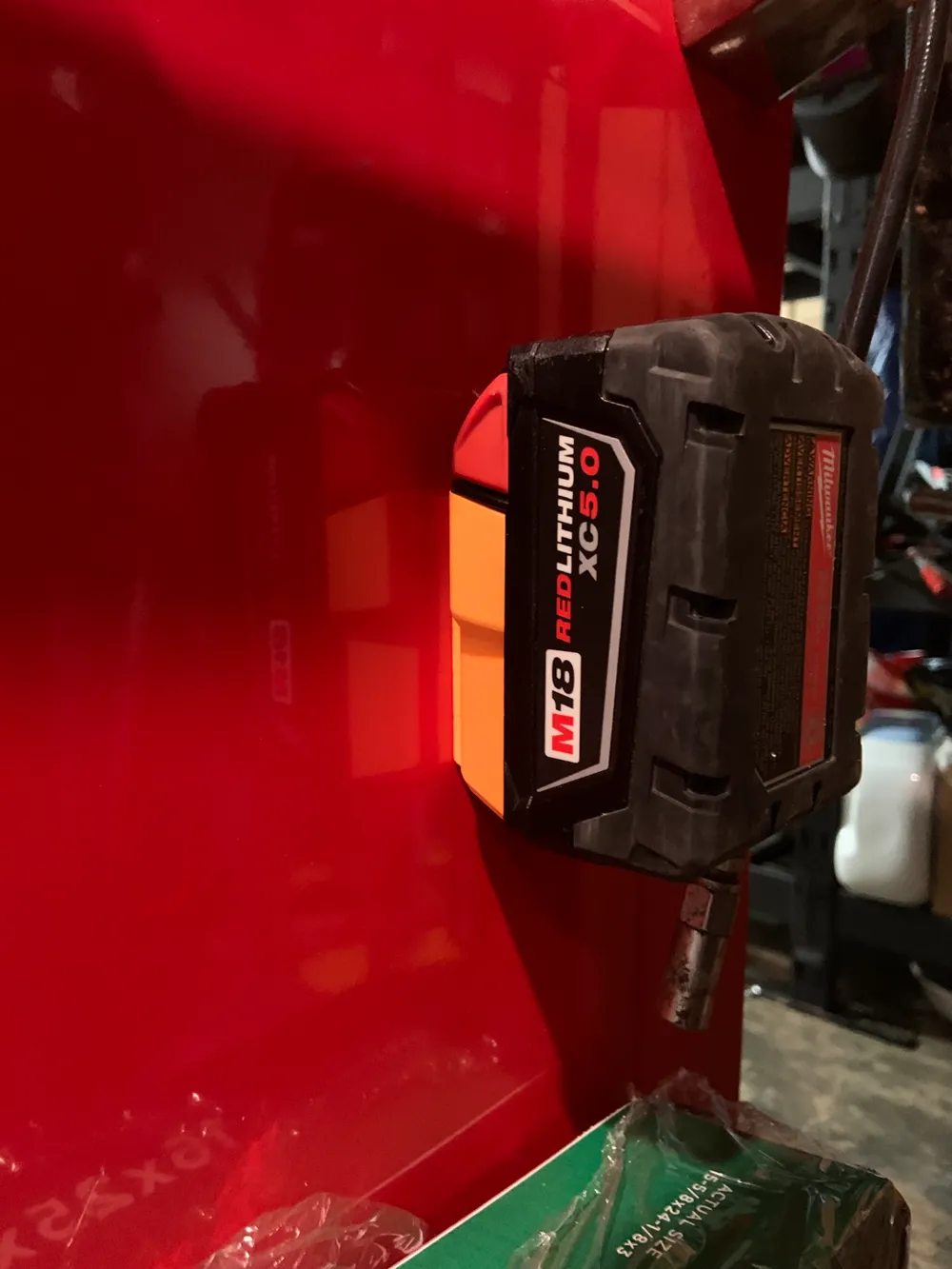 Milwaukee M18 Battery Mounts by Chickenbisket - MakerWorld
