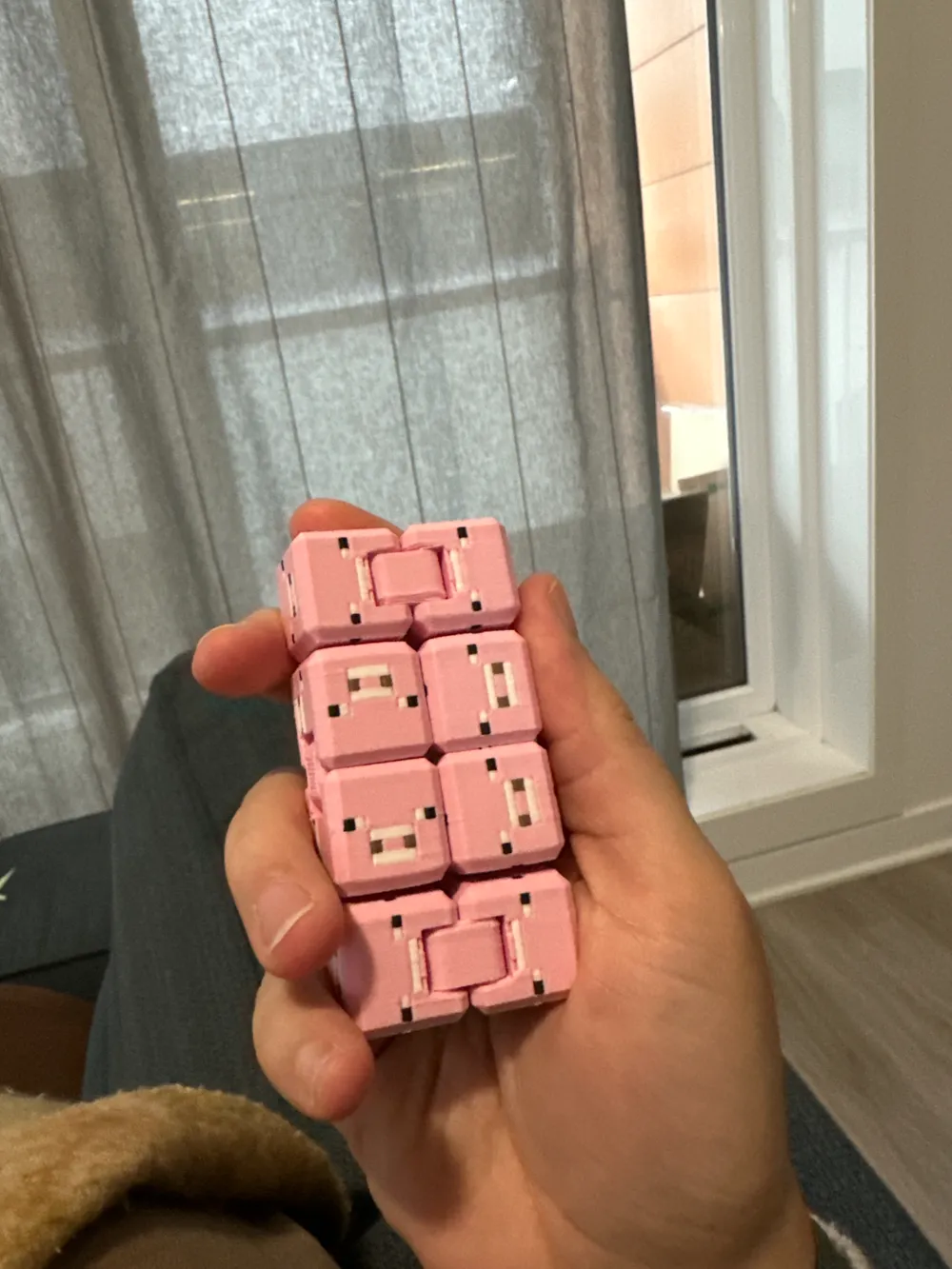 Minecraft Fidget Cube: Pig by Bruna Miranda MakerWorld: Download Free ...