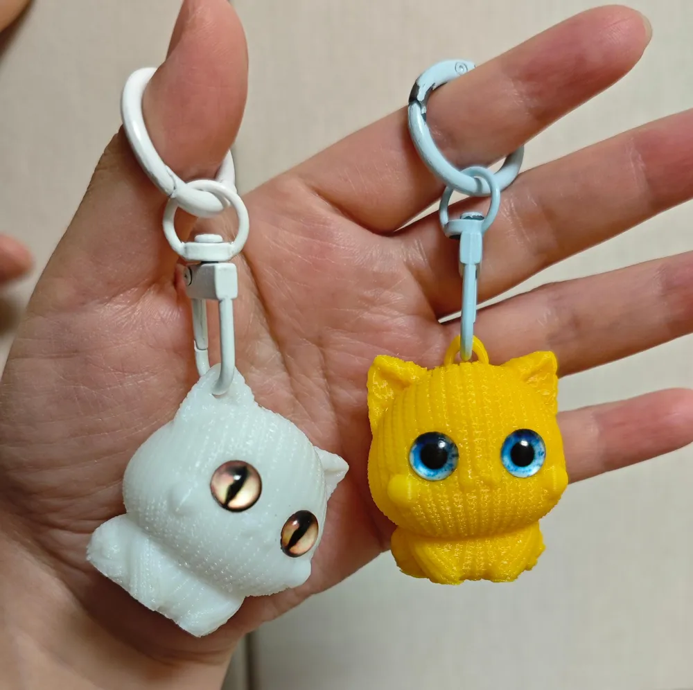 Knitted Cat Biomorphic Eye Pendant - Free 3D Print Model - MakerWorld