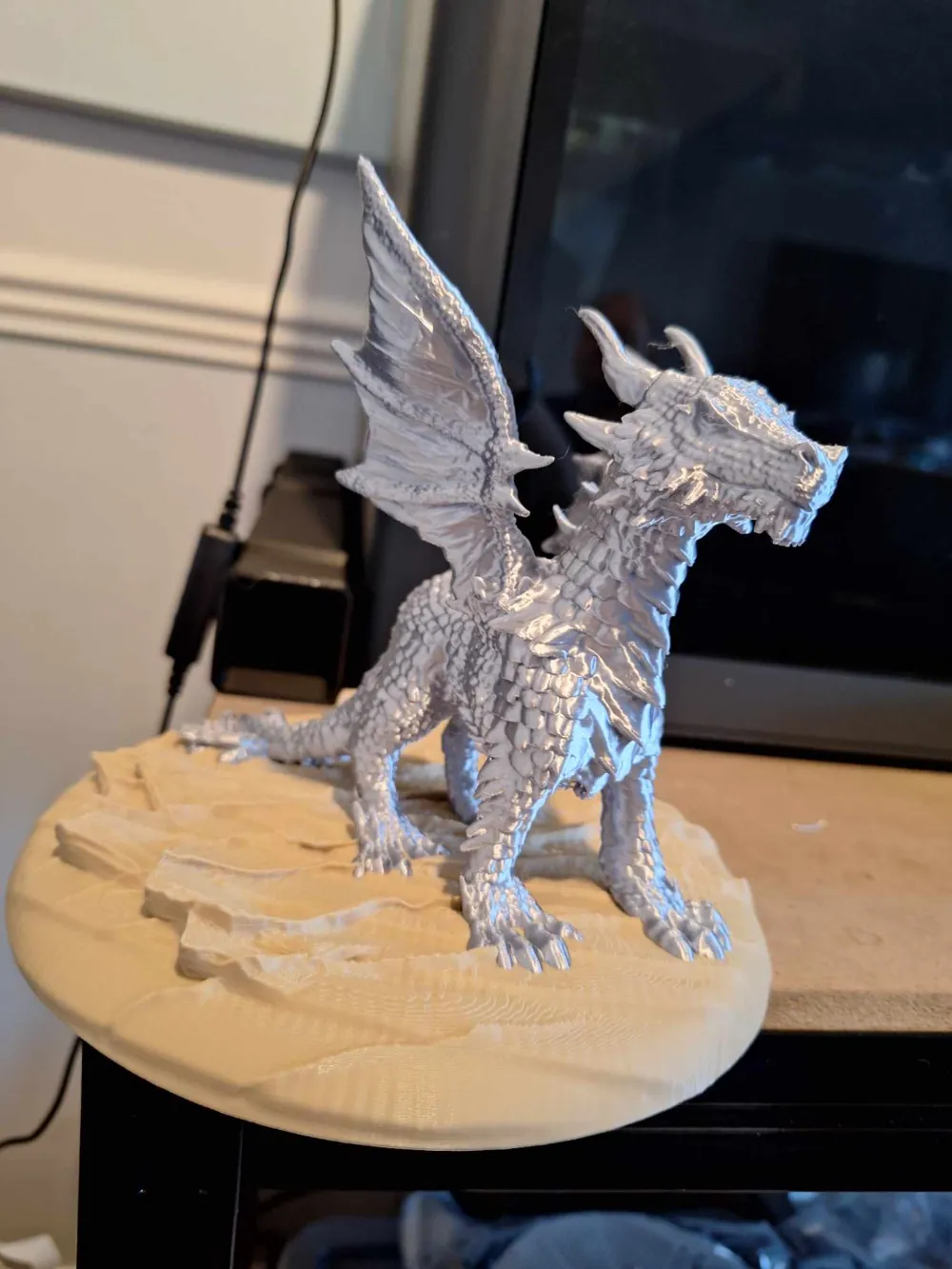 Silk Silver Dragon model by 3dGlow MakerWorld: Download Free 3D Models