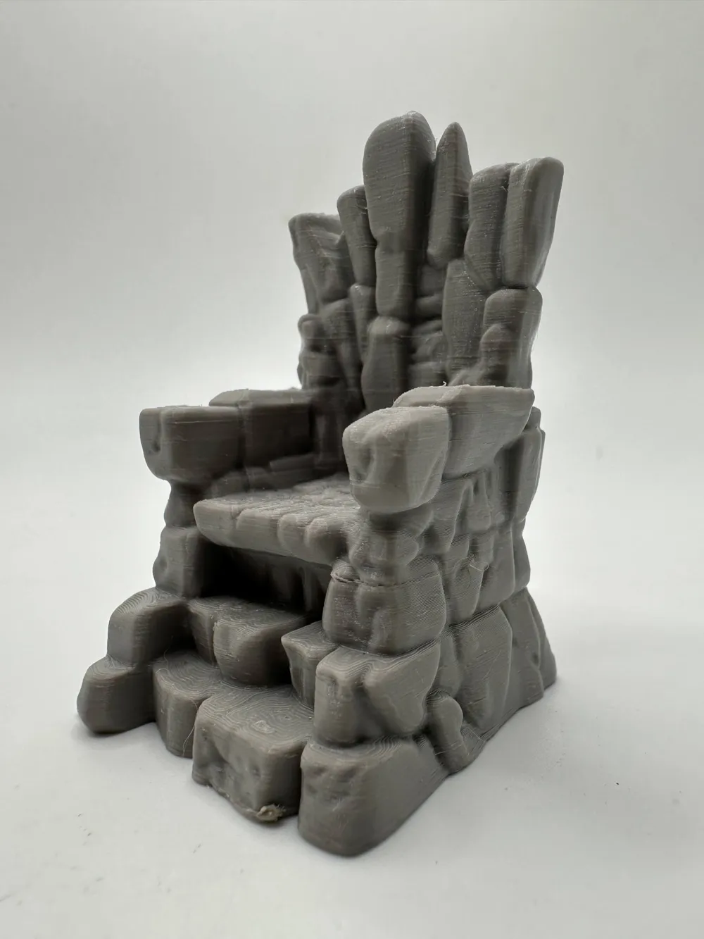 Throne of Stone - Miniature Forest Throne by Moonseed Labs MakerWorld ...