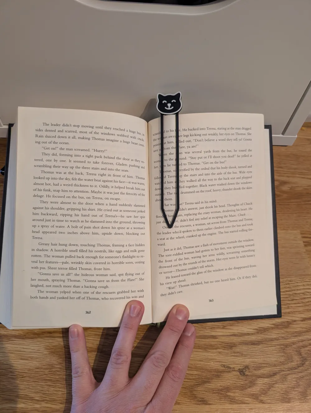 Kitty Cat Face Bookmark - Free 3D Print Model - MakerWorld