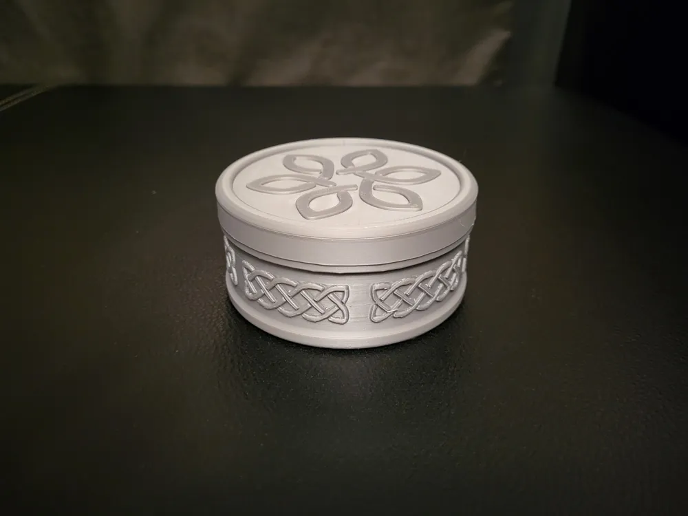 Round Celtic box by fokaszalot MakerWorld: Download Free 3D Models