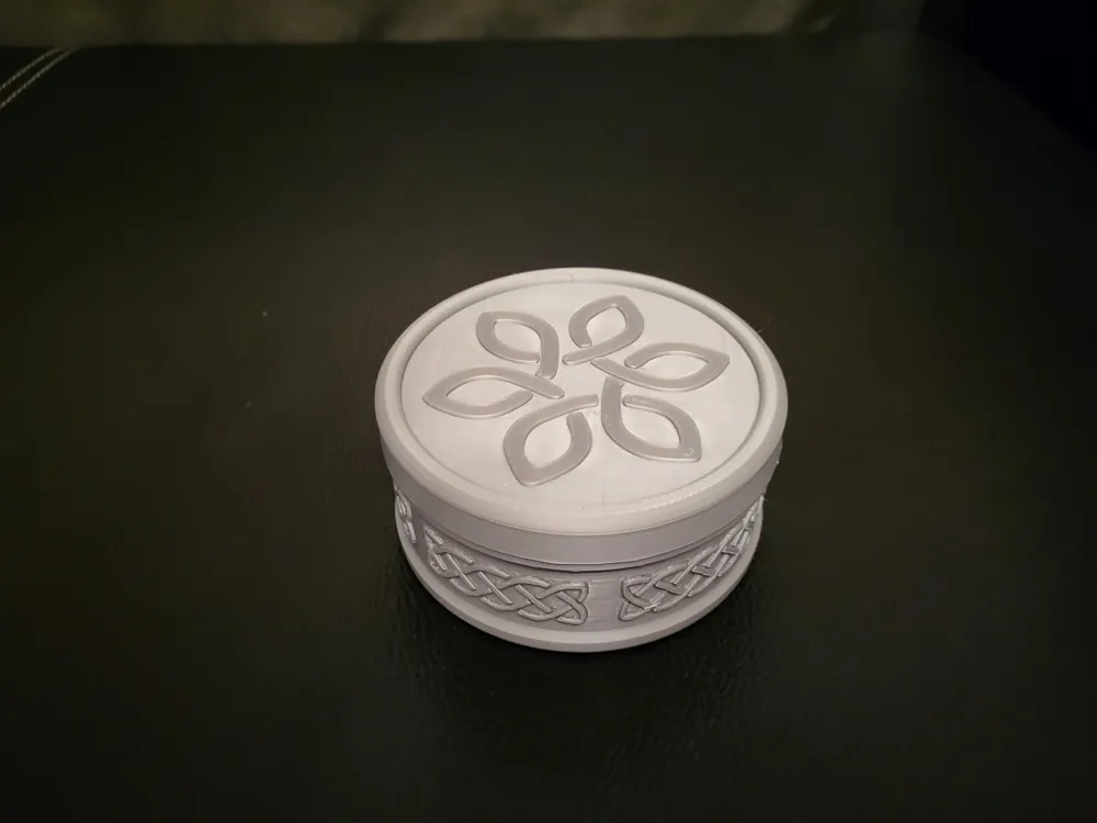 Round Celtic box by fokaszalot MakerWorld: Download Free 3D Models
