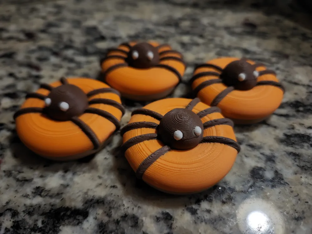 Spider Donut Magnet / Keychain by Amethyst3D - MakerWorld