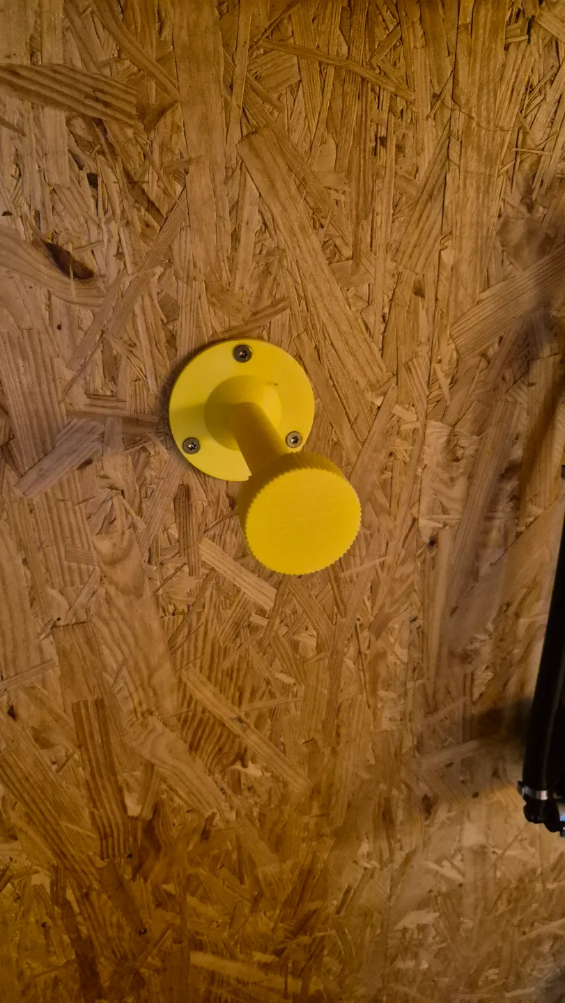 Outboard prop holder by MatthijsMakerWorld: Download Free 3D Models