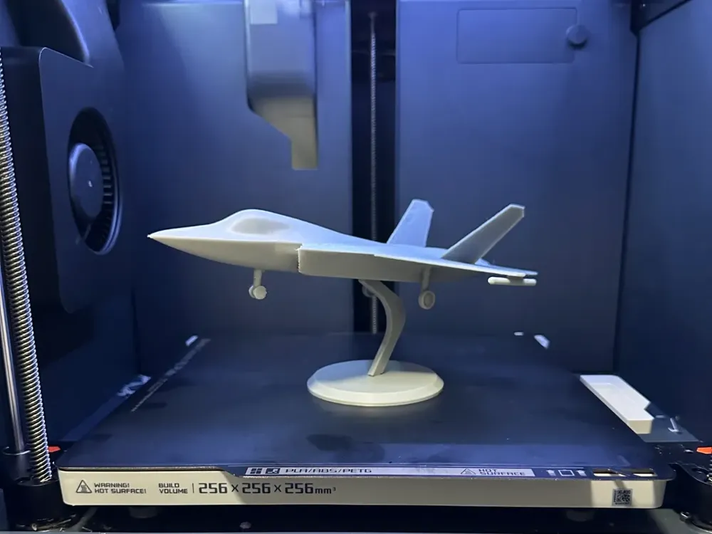 J-35A fighter jet, smooth model (with missiles and landing gear) by Dream Designer - MakerWorld