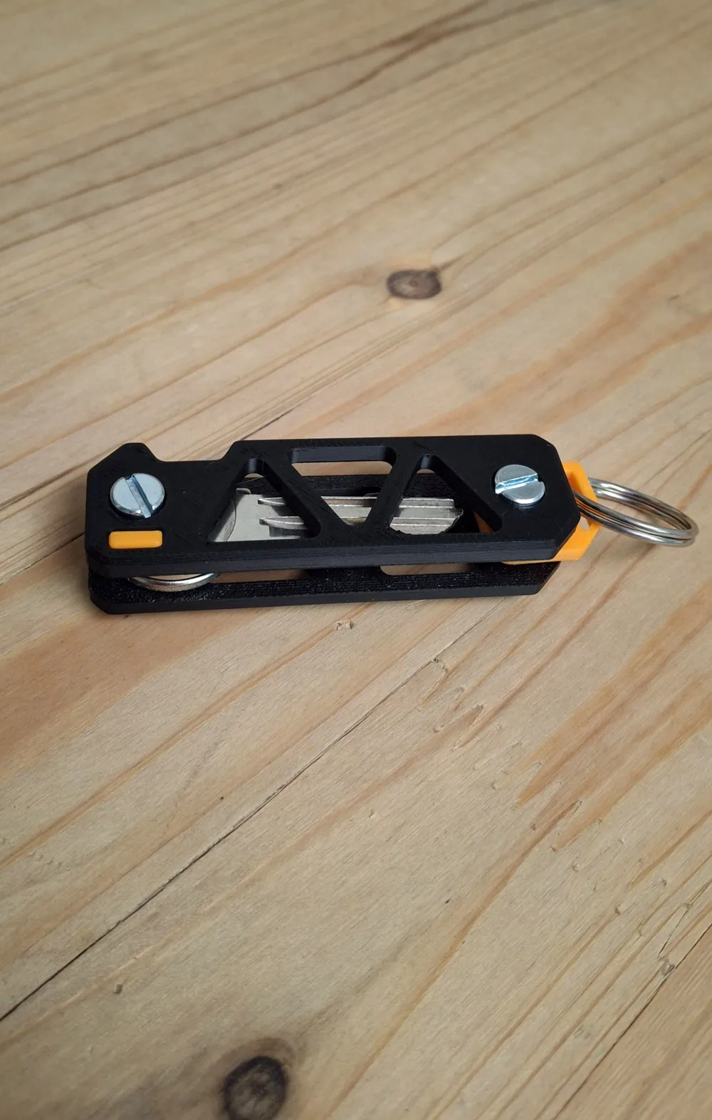 Tactical Keyholder - Pocket storage by Tobias11 MakerWorld: Download ...