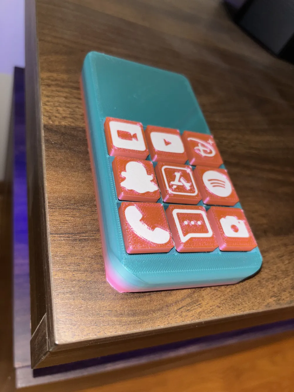 Phone Toy Clicker - Free 3D Print Model - MakerWorld