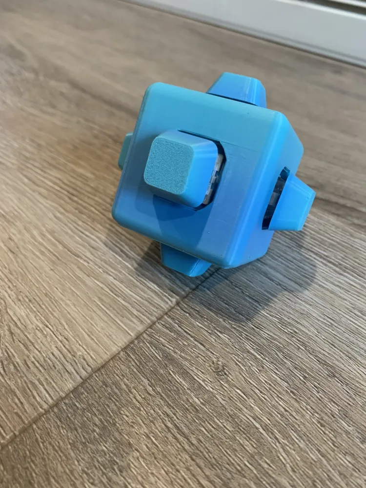 Keyboard Fidget Clicker Cube - Free 3D Print Model - MakerWorld