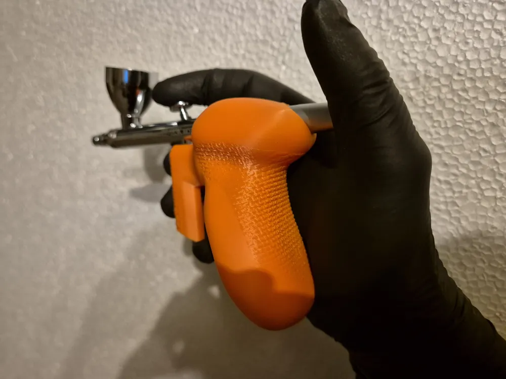 Ergonomic Grip Airbrush Handle (Customizable) by ONI.FORGE MakerWorld ...