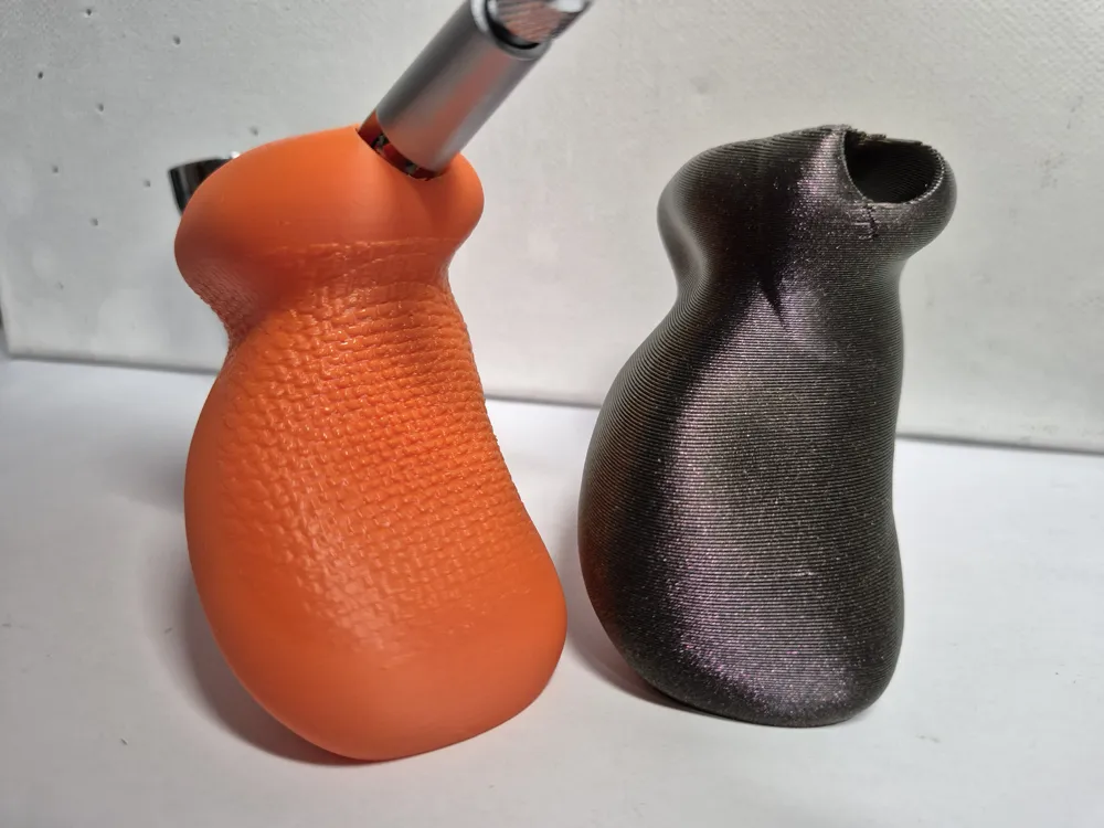 Ergonomic Grip Airbrush Handle (Customizable) by ONI.FORGE MakerWorld ...