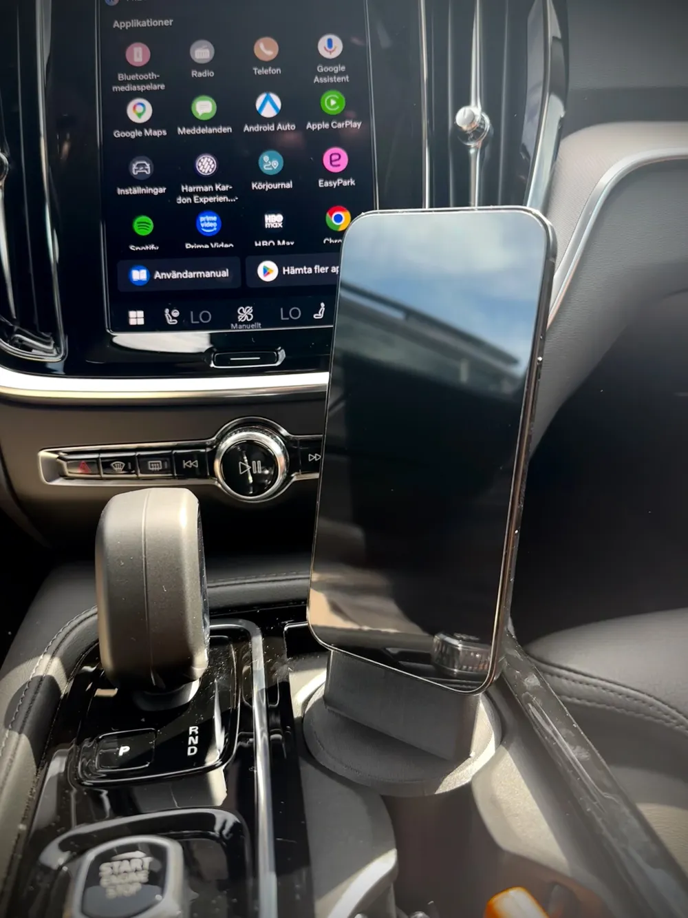 Volvo Wireless Charger/mount for iPhone - Free 3D Print Model - MakerWorld