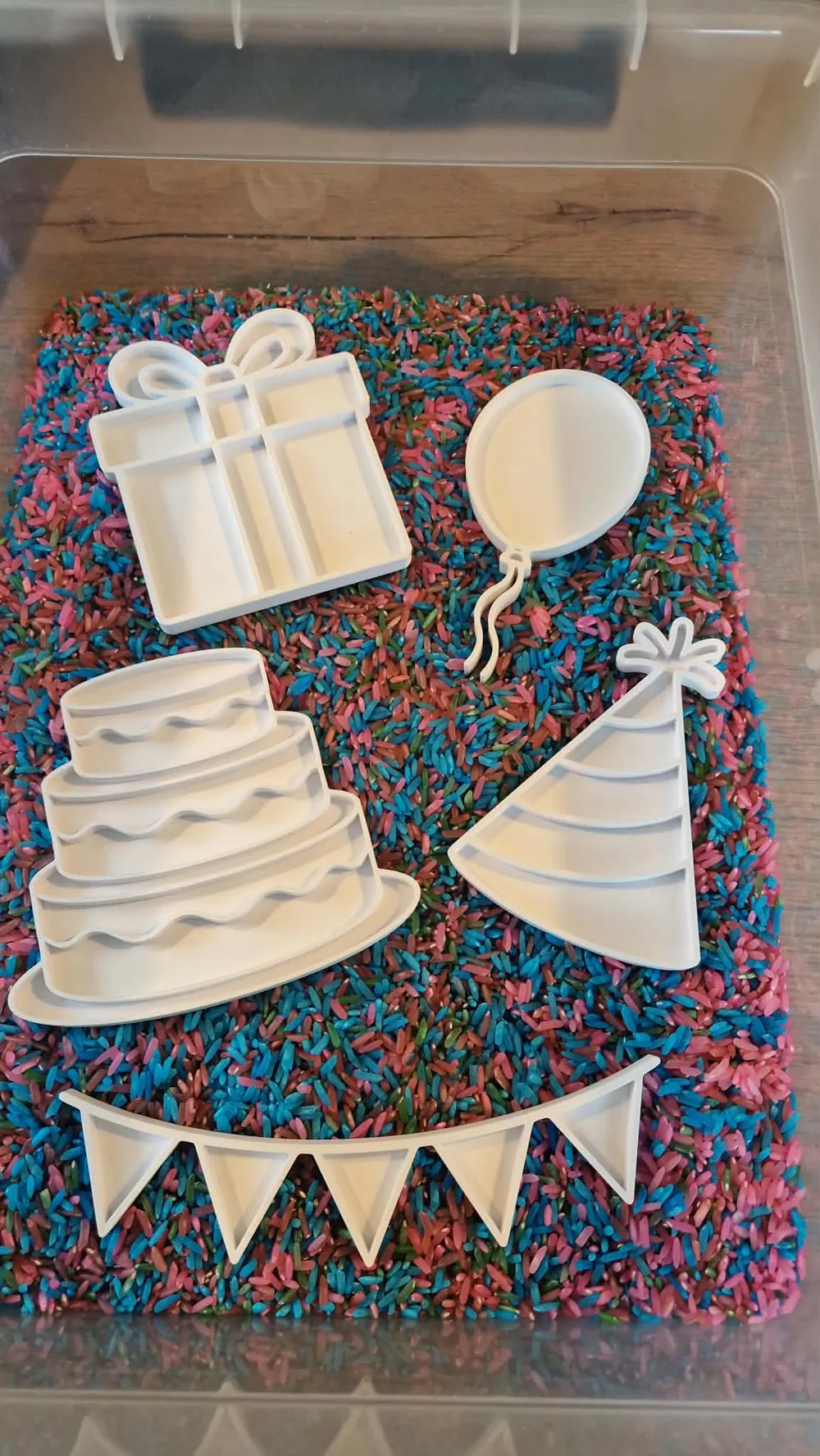 Filling Molds Birthday - Free 3D Print Model - MakerWorld
