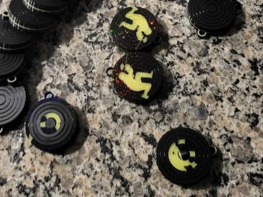 Paintball Rotating Rings Fidget Spinner Keychain Remixed by TellementT ...