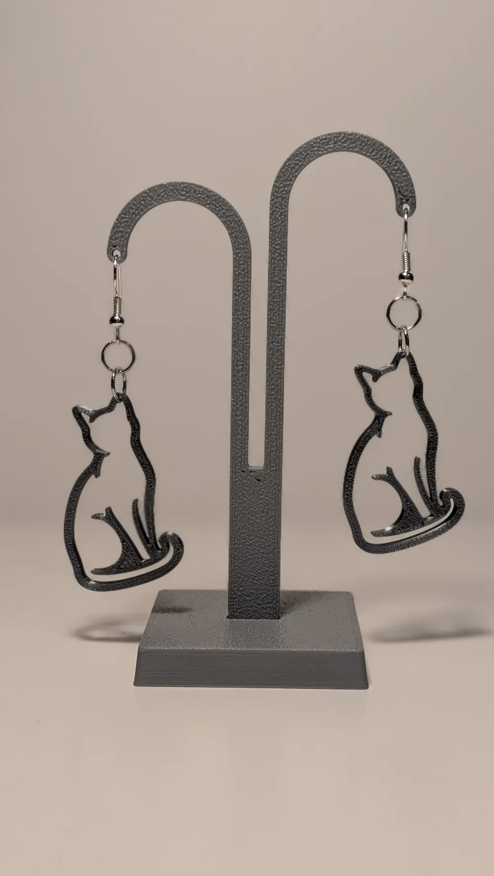 Purr-fectly Cat Earrings by MasterFedi MakerWorld: Download Free 3D Models