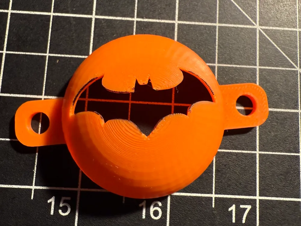 batman Golf Ball Stencil by Mike_H MakerWorld: Download Free 3D Models
