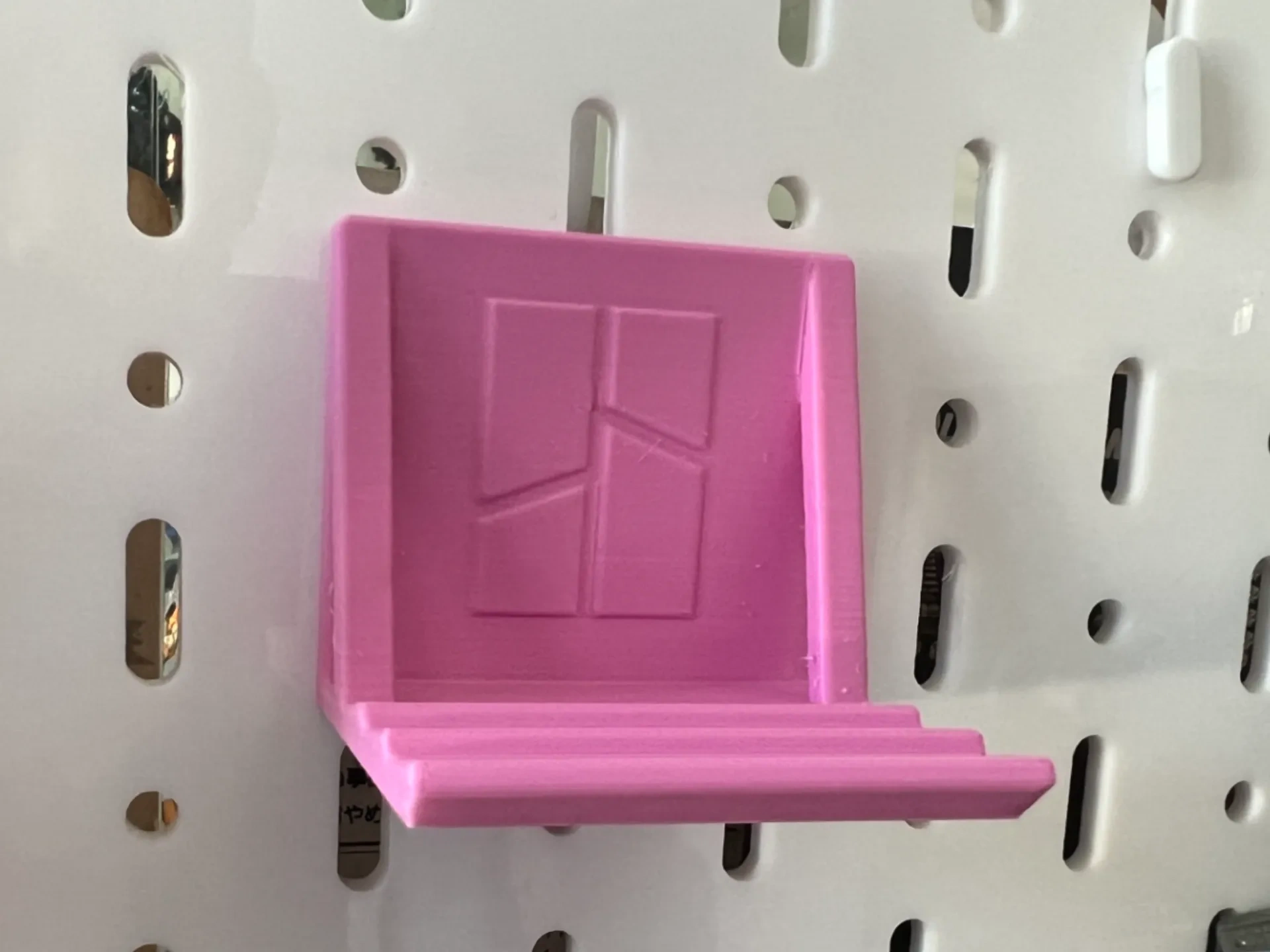 Pegboard Accessories - Phone Holder by ken-wong - MakerWorld