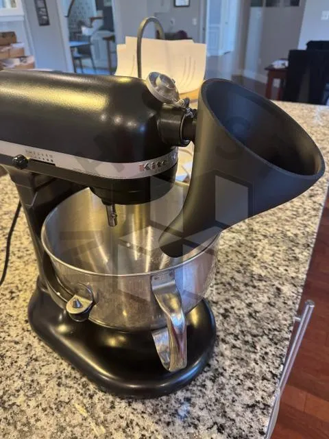 Kitchen Aid Pro 600 6qt Chute and Splash Shield - Free 3D Print Model ...
